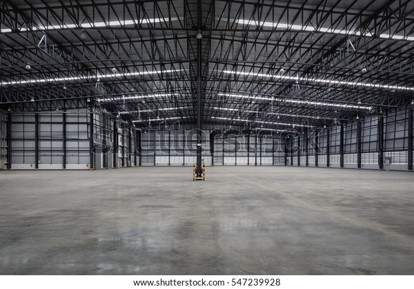 Empty Warehouse Typical Storage Distribution Goodwarehouses Stock Photo (Edit Now) 547239928