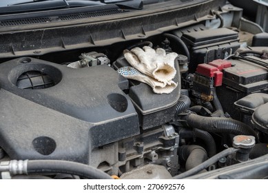 Cooling Fan Under Hood Foto Stok 238389586 | Shutterstock