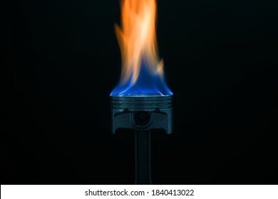68 Car engine pistons firing Stock Photos, Images & Photography ...