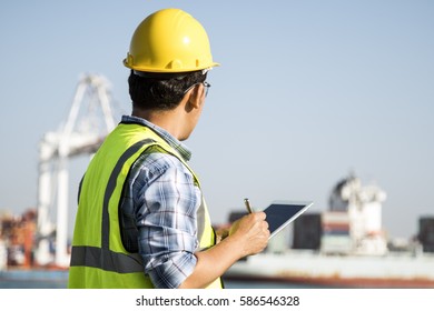 1,753 Marine Engineer Dock Container Images, Stock Photos & Vectors ...