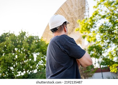 8,716 Telescope engineering Images, Stock Photos & Vectors | Shutterstock