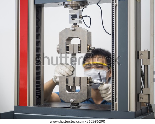 Engineering Testing Machine Tensile Strength Test Stock Photo 262695290 ...