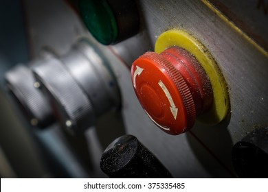 1,599 E Stop Button Images, Stock Photos & Vectors | Shutterstock