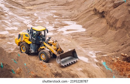 3,815 Digger mechanic Images, Stock Photos & Vectors | Shutterstock