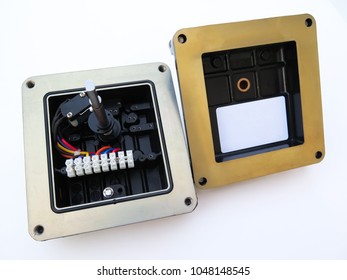 75 Cable glanding terminal box Images, Stock Photos & Vectors ...