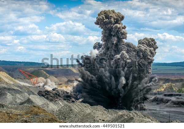 3,178 Open Pit Blasting Images, Stock Photos & Vectors | Shutterstock