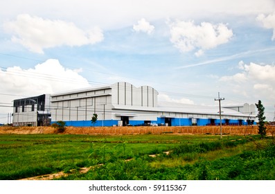 46,358 Large factory building Images, Stock Photos & Vectors | Shutterstock