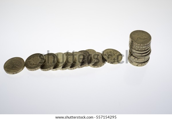 Fallen Stack Pound Coins Stock Photo 557154295 | Shutterstock