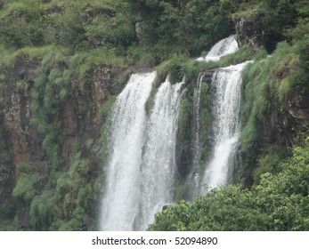 Salto De Quetzalapa Incredible Quetzalapan Waterfalls Stock Photo (Edit ...