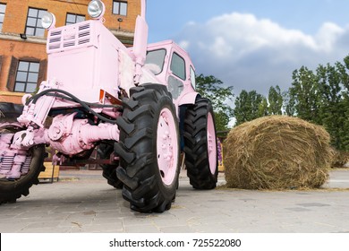 23,470 Antique farm equipment Images, Stock Photos & Vectors | Shutterstock