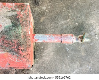 Faucet Stock Photo 555163762 | Shutterstock