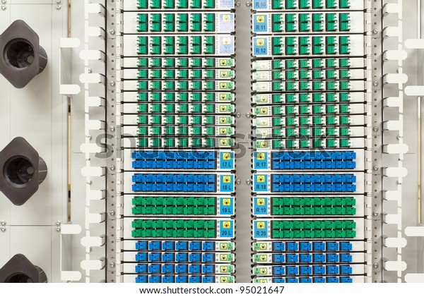 Fiber Optic Cable Management System Green Foto Stok 95021647 | Shutterstock