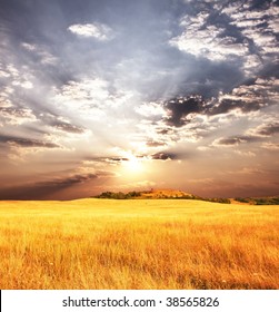 Beautiful Sunrise Over Field Stock Photo 430533496 | Shutterstock