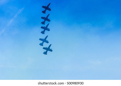 Fighter Acrobat Fly Attack Blue Sky Stock Photo 500980930 | Shutterstock