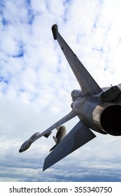 1,405 Closeup Fighter Jet Military Images, Stock Photos & Vectors ...