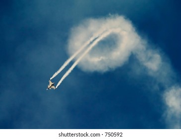 Fighter Plane Making Loop Smoke Plume Stock Photo 750592 | Shutterstock