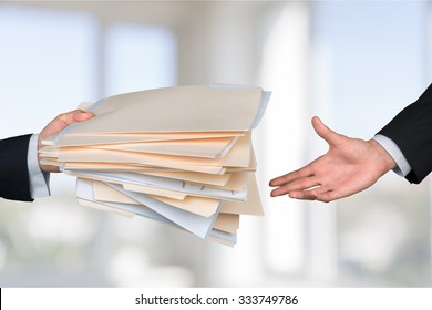 114 fotos de Handover file - Fotos, imágenes y otros productos ...