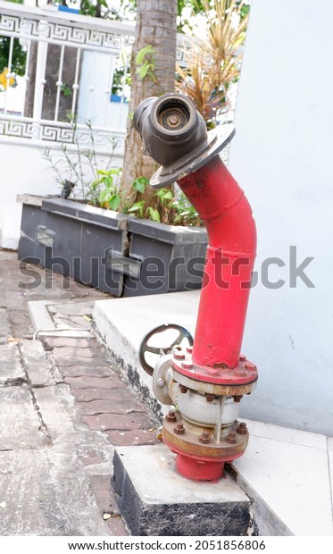 Fire Hydrants Fire Hydrant System Functions Stock Photo 2051856806 ...
