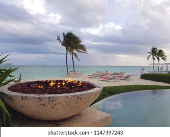 Fire Pit Next Infinity Pool Beach Stock Photo 1147397243 | Shutterstock