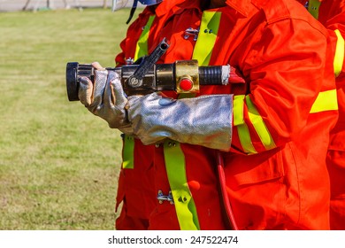 Firefighter Fighting Fire Attack Training Foto Stok 247522474 ...
