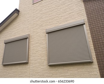 21 Fireproof shutter Images, Stock Photos & Vectors | Shutterstock