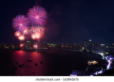 7,858 Ocean fireworks Images, Stock Photos & Vectors | Shutterstock