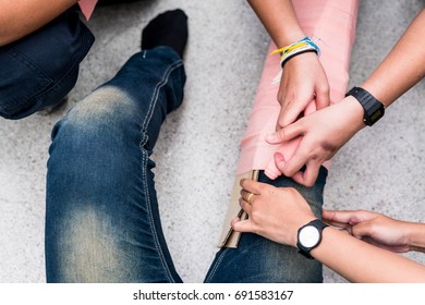 1,091 First aid splint Images, Stock Photos & Vectors | Shutterstock