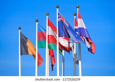 「Ring World Flags Various Countries」の写真素材（今すぐ編集） 28033096