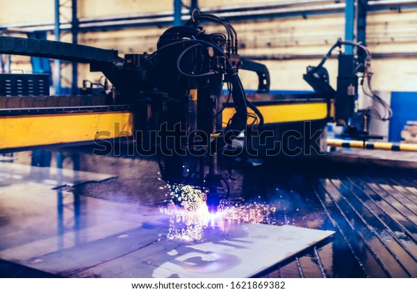 Flame Cutting Process Steel Profiling Machine Stock Photo 1621869382 ...