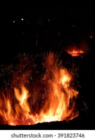 Burning Pitch Road Work Stock Photo 391825468 | Shutterstock