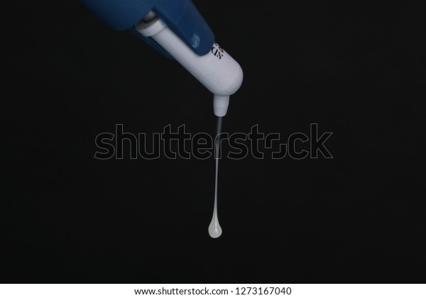 Flowable Composite Resin Stock Photo 1273167040 | Shutterstock
