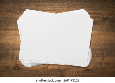 Stack flyers 9,038 รายการ ภาพ ภาพสต็อกและเวกเตอร์ | Shutterstock