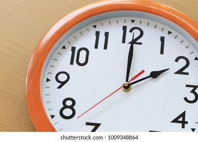Focus Time Clock Two Oclock Design Stock Photo 1009348864 | Shutterstock