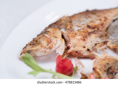 154 Fried parrot fish Images, Stock Photos & Vectors | Shutterstock
