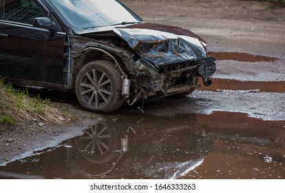 Front Side Crashed Car Stock Photo 1646333263 | Shutterstock