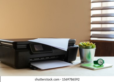 275 Printer front view Stock Photos, Images & Photography | Shutterstock