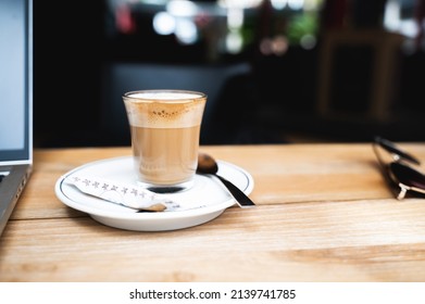 11,647 Cafe shop front view Stock Photos, Images & Photography ...