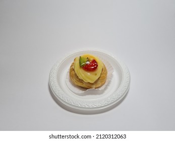 Fruit Eclairs White Container Stock Photo 2120312063 | Shutterstock