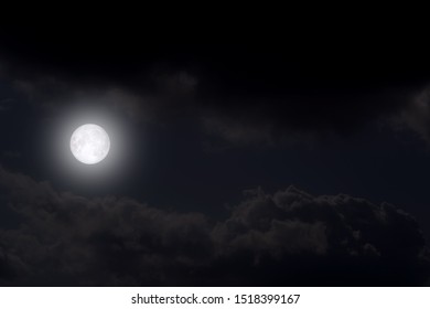 Full Moon Between Clouds Night Sky Stock Photo 1518399167 | Shutterstock