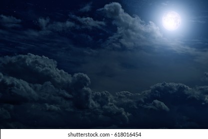 1,138 Moon between clouds Images, Stock Photos & Vectors | Shutterstock