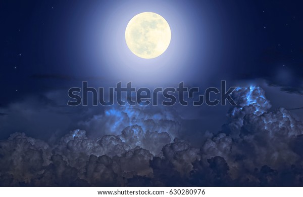 Full Moon Between Clouds Night Sky Stock Photo 630280976 | Shutterstock
