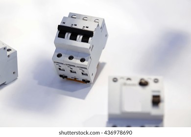 Fusebox Three Automatic Fuses Installation Note Stock Photo 436978690 ...