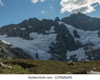 128 Formidable Peaks Images, Stock Photos & Vectors | Shutterstock