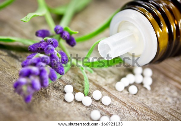 Globuli Stockfoto 166921133 | Shutterstock