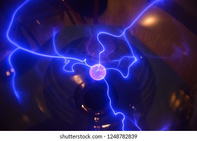 586 imagens de Electrostatic wave Imagens, fotos stock e vetores ...