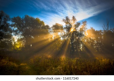 5 Cerpuscular rays Images, Stock Photos & Vectors | Shutterstock