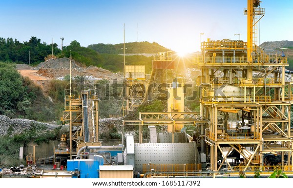 7,165 Gold Processing Plant Images, Stock Photos & Vectors | Shutterstock