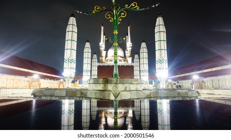 Great Mosque Semarang Central Java Stock Photo 2000501546 | Shutterstock