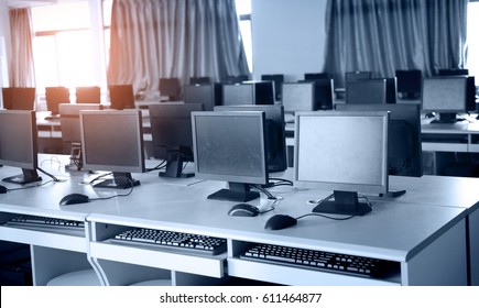Group Computers Neatly Placed Computer Lab Stock Photo 611464877 ...