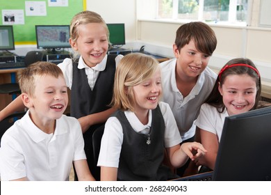 Group Elementary Pupils Computer Class Stock Photo 268249043 | Shutterstock